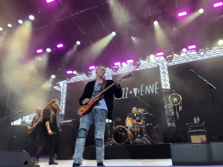 Interview de Charlie Fabert et Amandyn Roses du groupe Rosedale