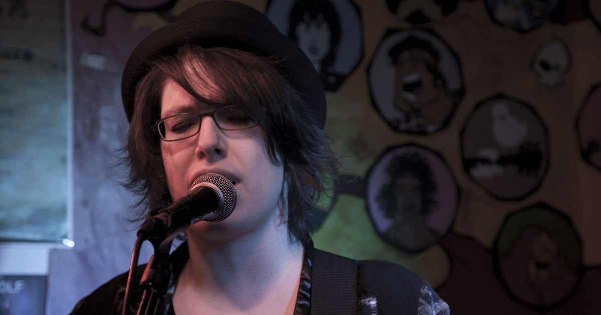 Nell : entre éléctrique et acoustique avec 'The Pace of Life'