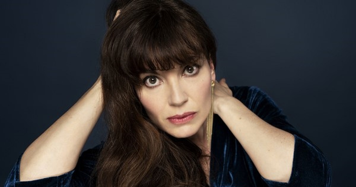 Nouveau single et nouvel album pour Emily Pello