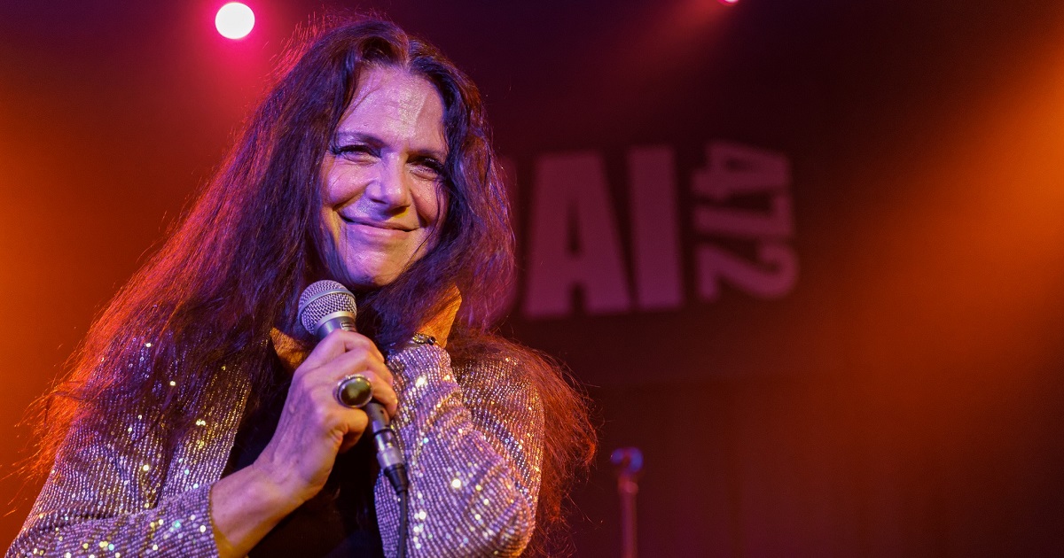 Sari Schorr termine sa tournée européenne au Quai 472