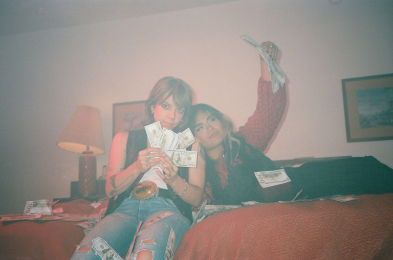 Hurray for the Riff Raff modernise l'Americana